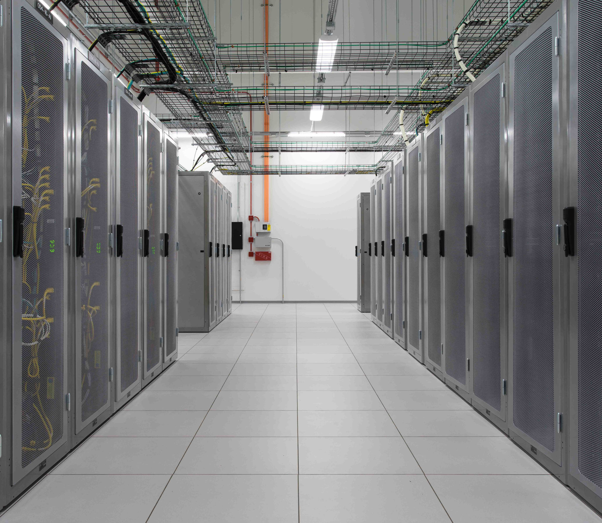 Data Center & Server Room Access Control | ASSA ABLOY Intelligent Openings
