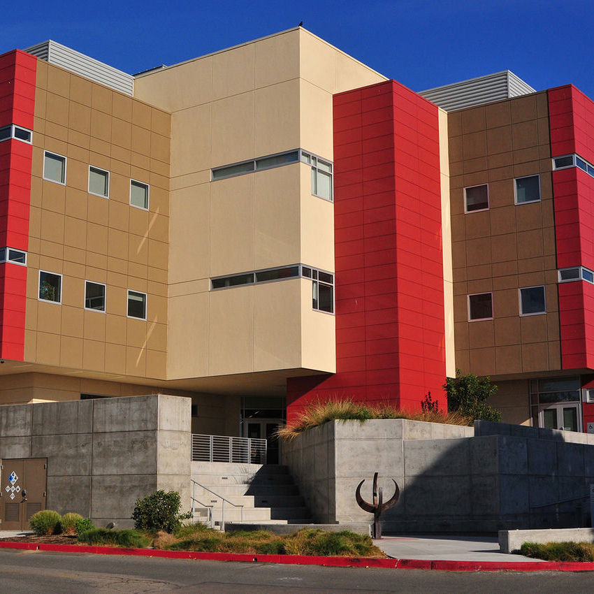 University & College Access Control | ASSA ABLOY Intelligent Openings